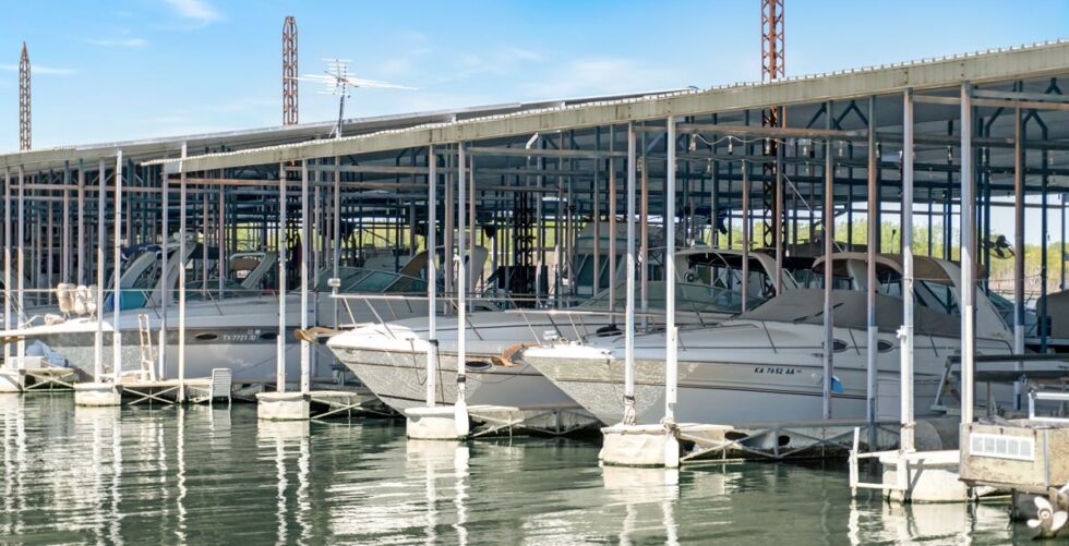 Boat Service & Repairs on Perry Lake